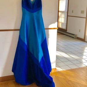 Theia | Dresses | Caribbean Blue Prom Gown | Poshmark